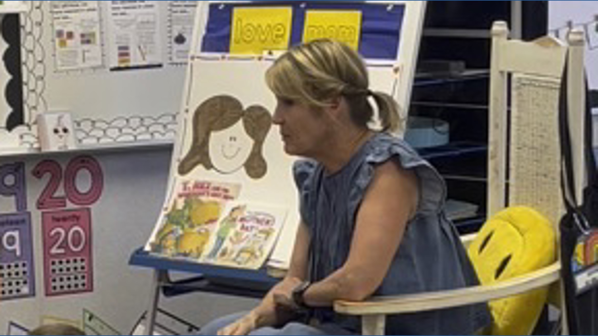 Beloved kindergarten teacher retires