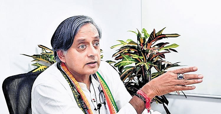 Tharoor questions need for full Vande Mataram rendition at official ...