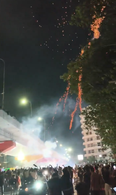 Fans create ruckus, choke roads after IPL final