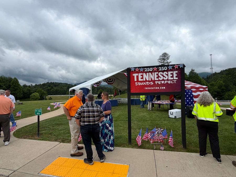 Live: 'Welcome to TN': Gov. Lee visits Unicoi Co. to kick off new ...