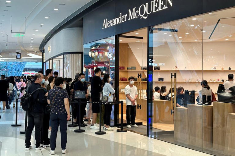 Kering : Gianfranco D'Attis nommé directeur général d'Alexander McQueen