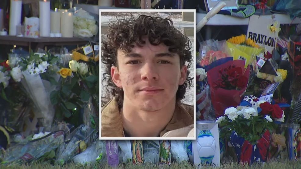 2 suspects connected to robbery, killing of Parkland teen to make first ...