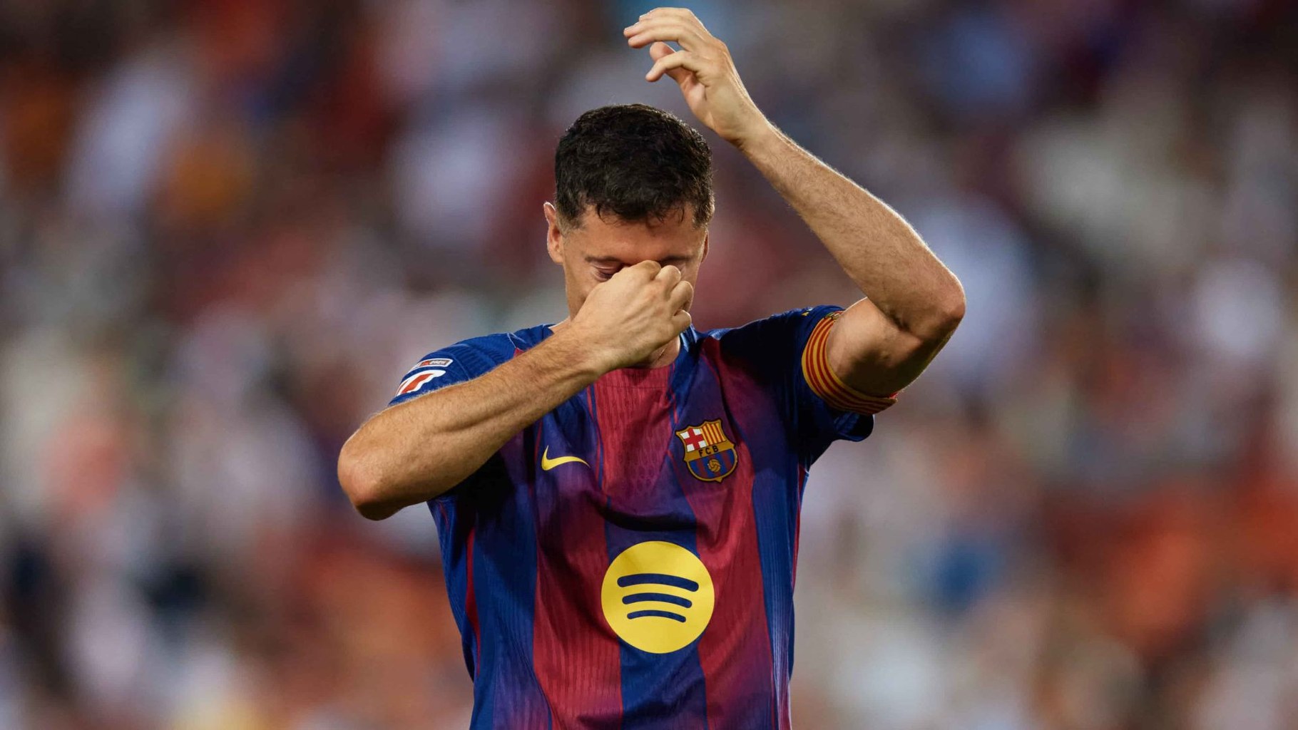 FC Barcelona zaskoczona, transfer jednak wstrzymany. Prezes stawia weto