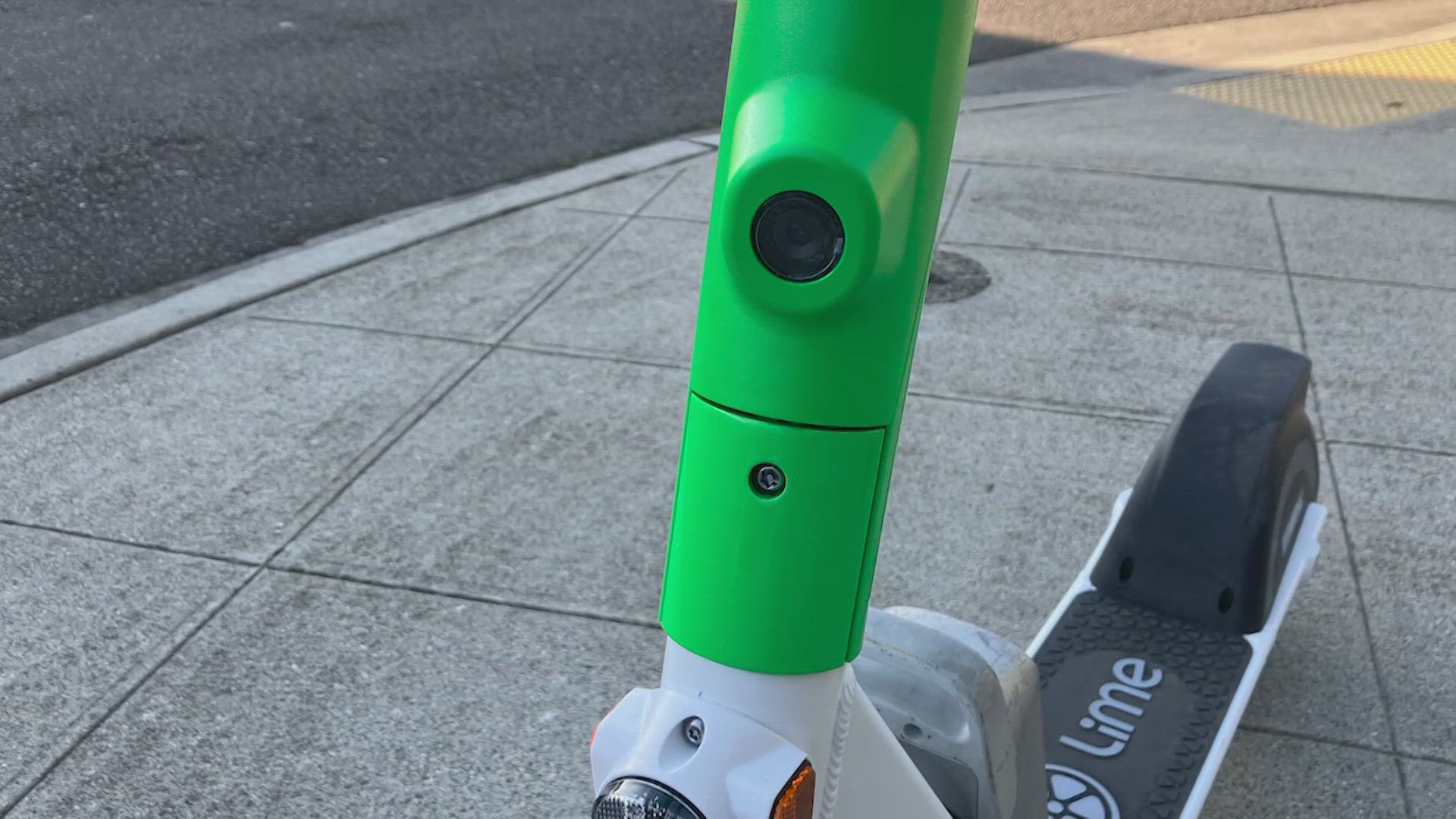 Lime outfitting scooters with AI cameras