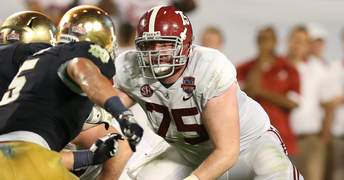 Barrett Jones, DeMeco Ryans among players on 2027 College Football Hall ...