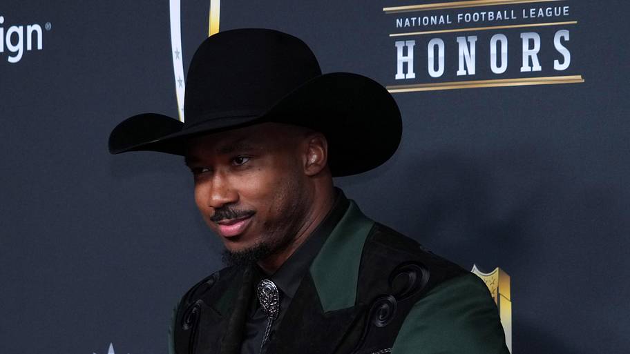 Cowboys linked to Myles Garrett trade rumor, Browns reporter names price