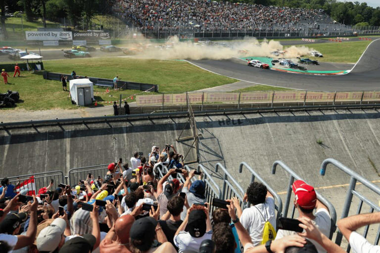This isn’t sim-racing: Racing fans react to scary multi-car pile-up at ...