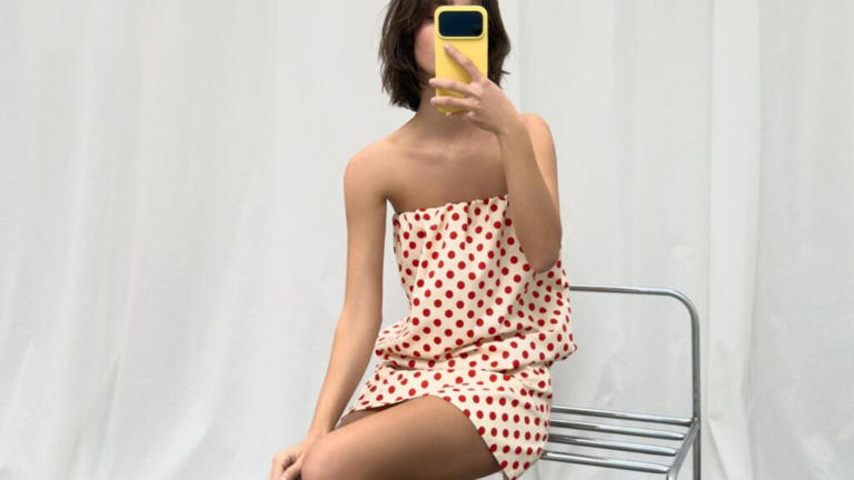 Adieu les fleurs : voici l’imprimé de mamie bien plus chic et fun qui ...