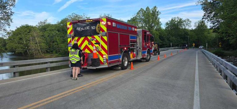 15-year-old dies after family of 5 becomes stranded in Licking River