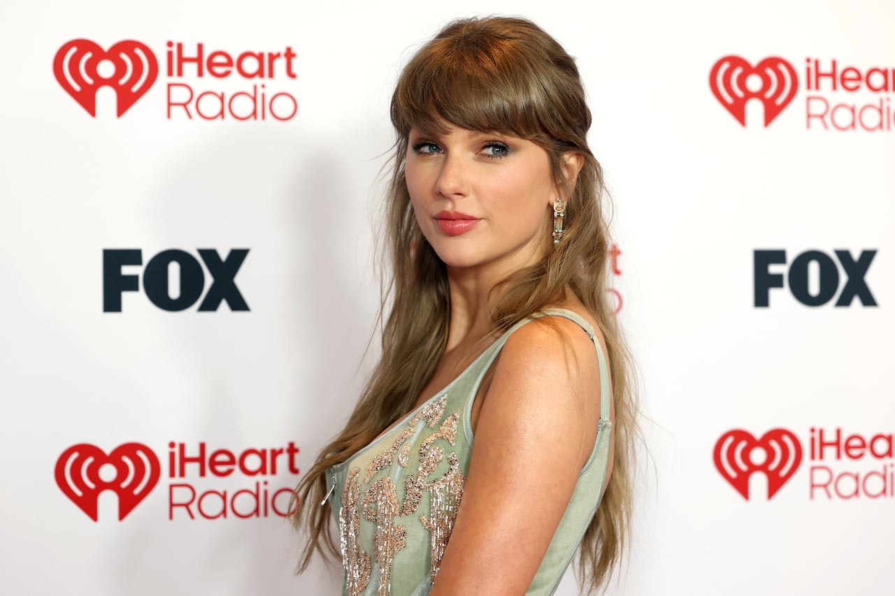 Taylor Swift announces new Toy Story 5 song 'I Knew It, I Knew You'
