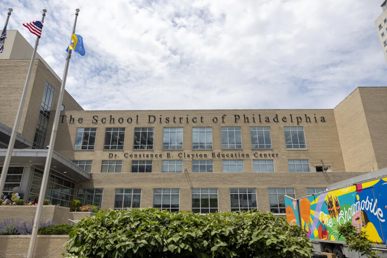 Quinta Brunson helps raise $154,000 for Philly schools