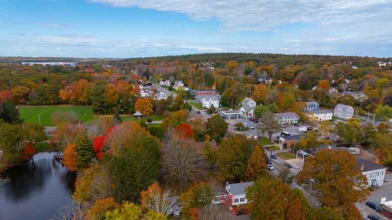 Between Boston and Providence is a charming Massachusetts town with a ...