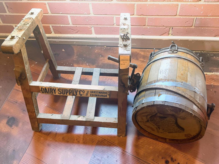 Want to own memorabilia from Spaghetti Warehouse? Here's how