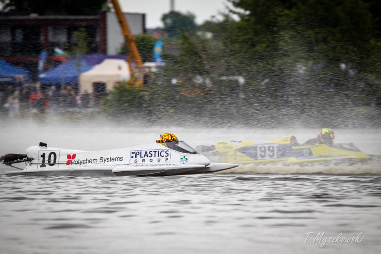 Zieliński i Synoracki na podium w 2. eliminacji motorowodnych MŚ Hydro GP