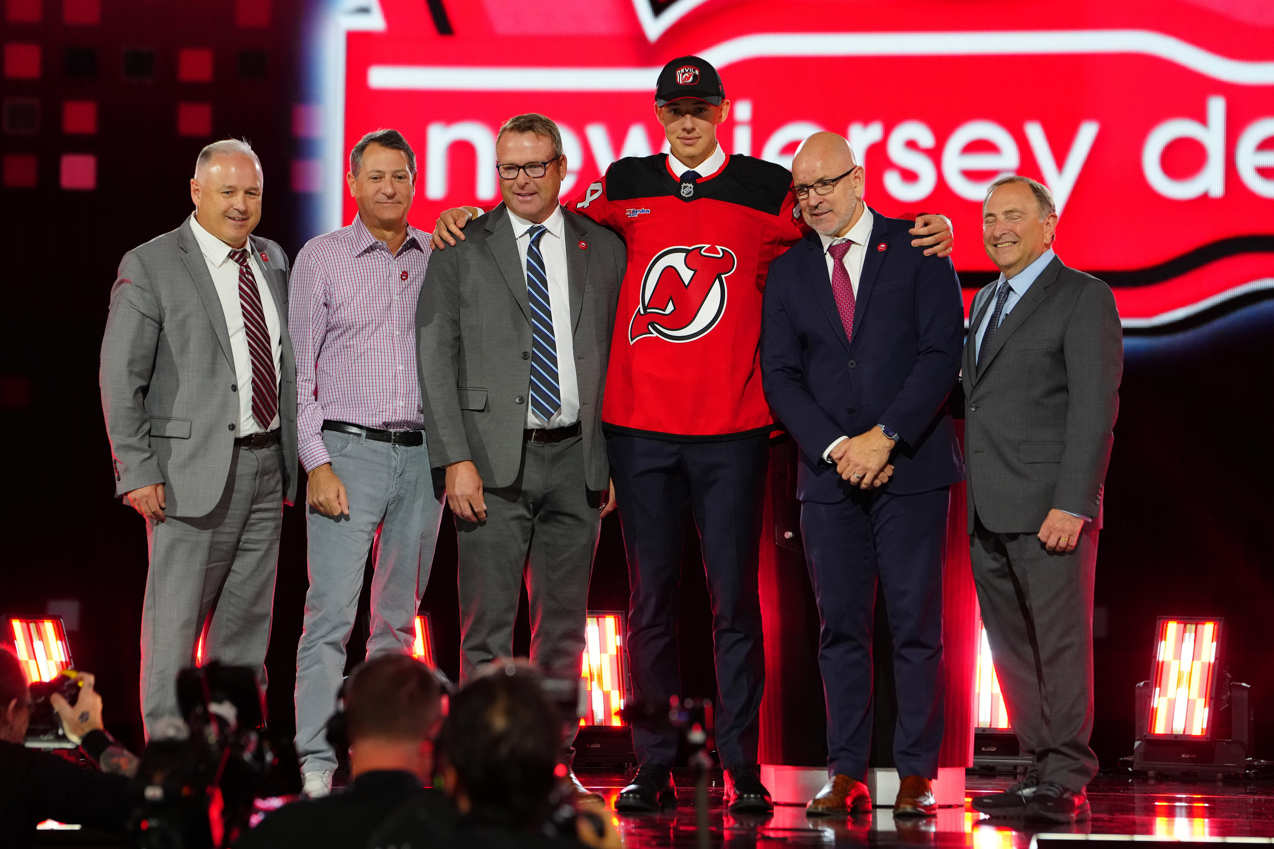 Devils sign top defensive prospect Anton Silayev to entry-level contract
