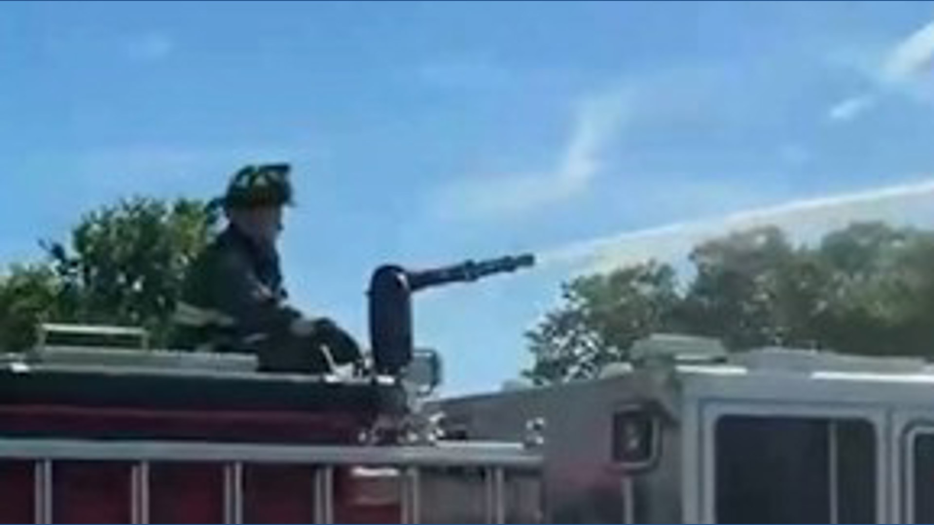 DC Fire extinguishes trash fire in Northeast parking lot