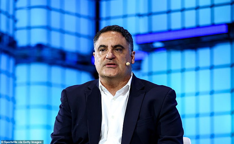 Pair of left-wing US commentators blocked from entering UK