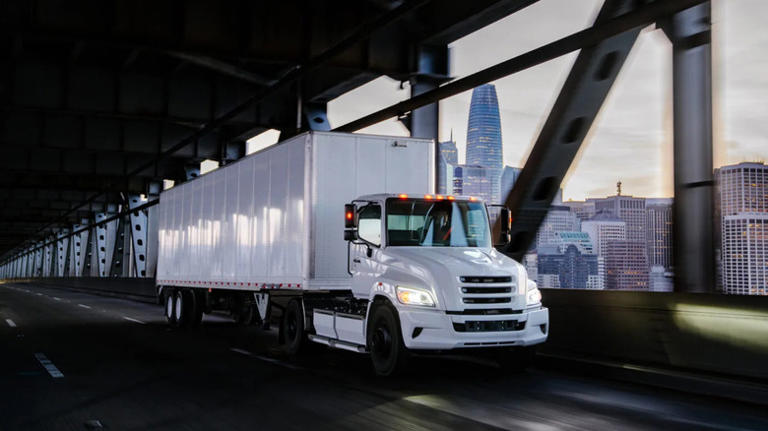 Does Toyota make commercial and heavy duty trucks?