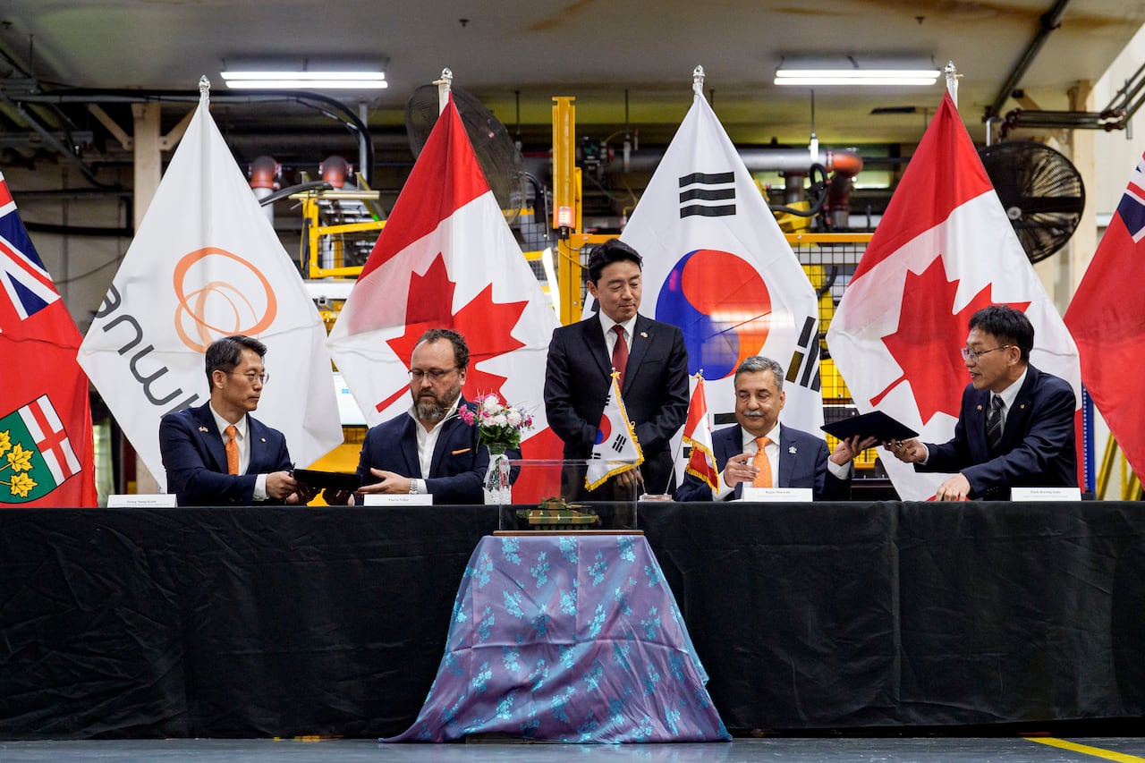 Hanwha promises military-vehicle deal for Algoma Steel if it gets ...