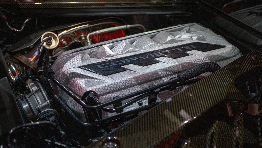 World’s first 8.1L big block C8 Corvette begins road tests