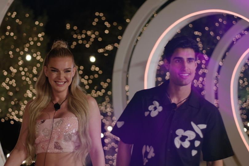 'Headstrong' Love Island beauty threatens to 'step on toes to get her man'