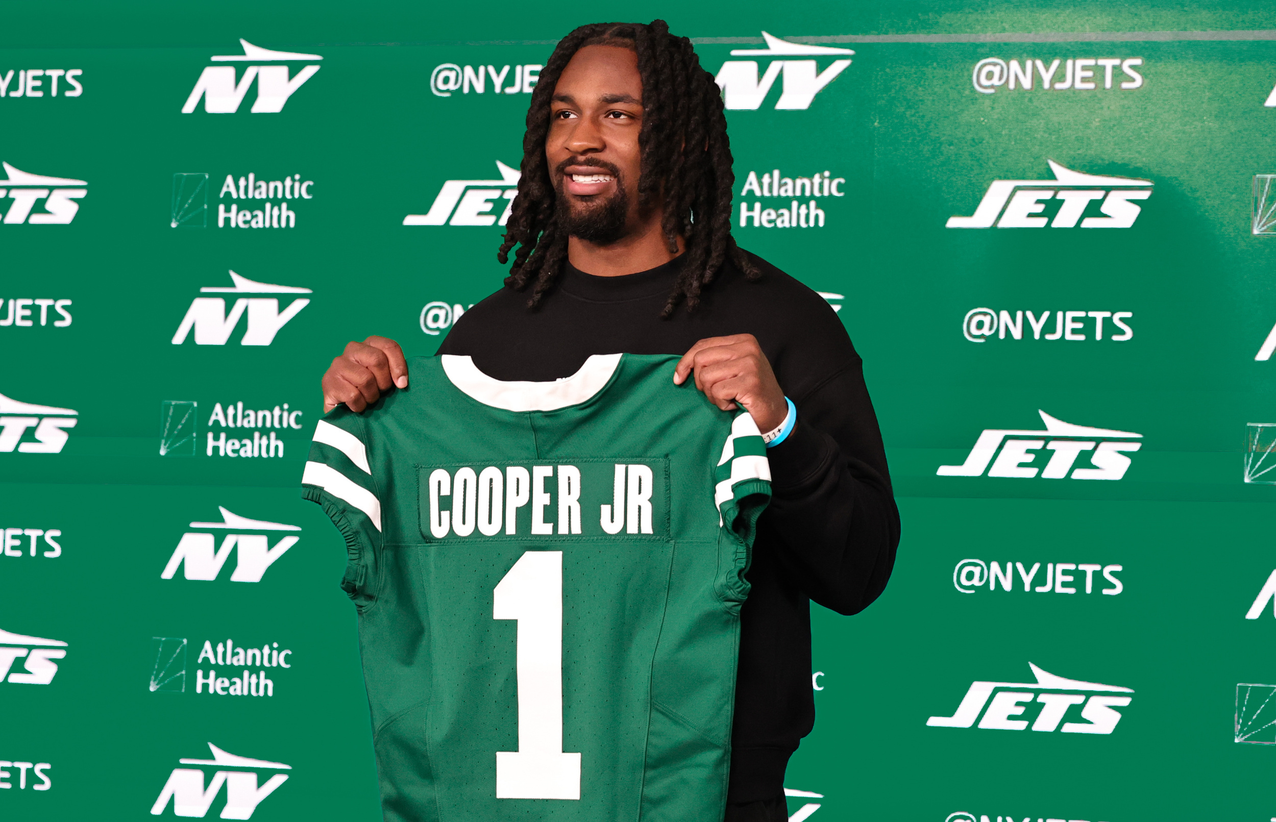 Jets sign first-round WR Omar Cooper Jr.