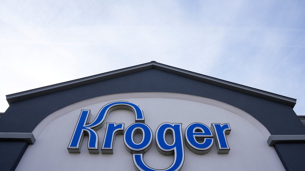 Person charged after man's body discovered in closed Cobb County Kroger ...