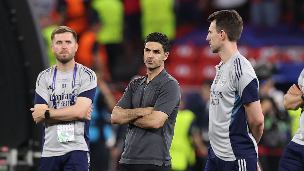 'People should focus on the clubs that actually have issues'
