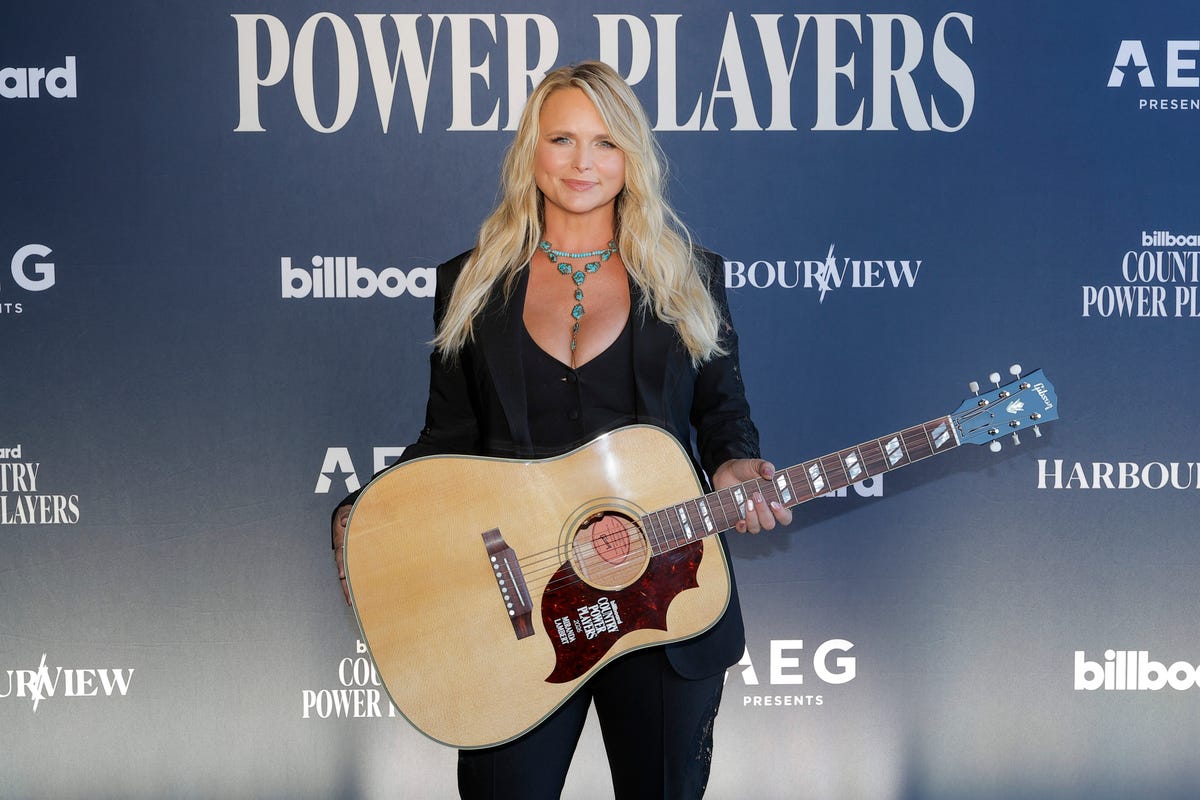 Miranda Lambert wins Billboard’s first-ever country music icon award