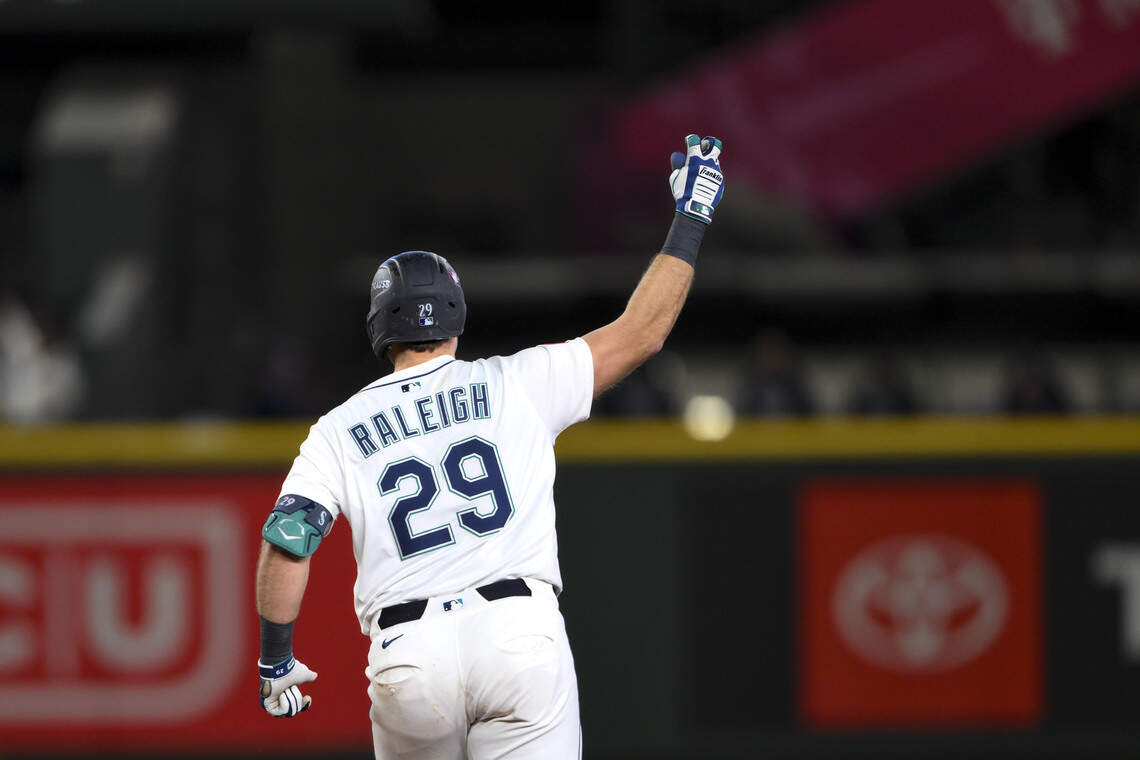 Big Dumper in Tacoma: Cal Raleigh to rehab with Triple-A Rainiers