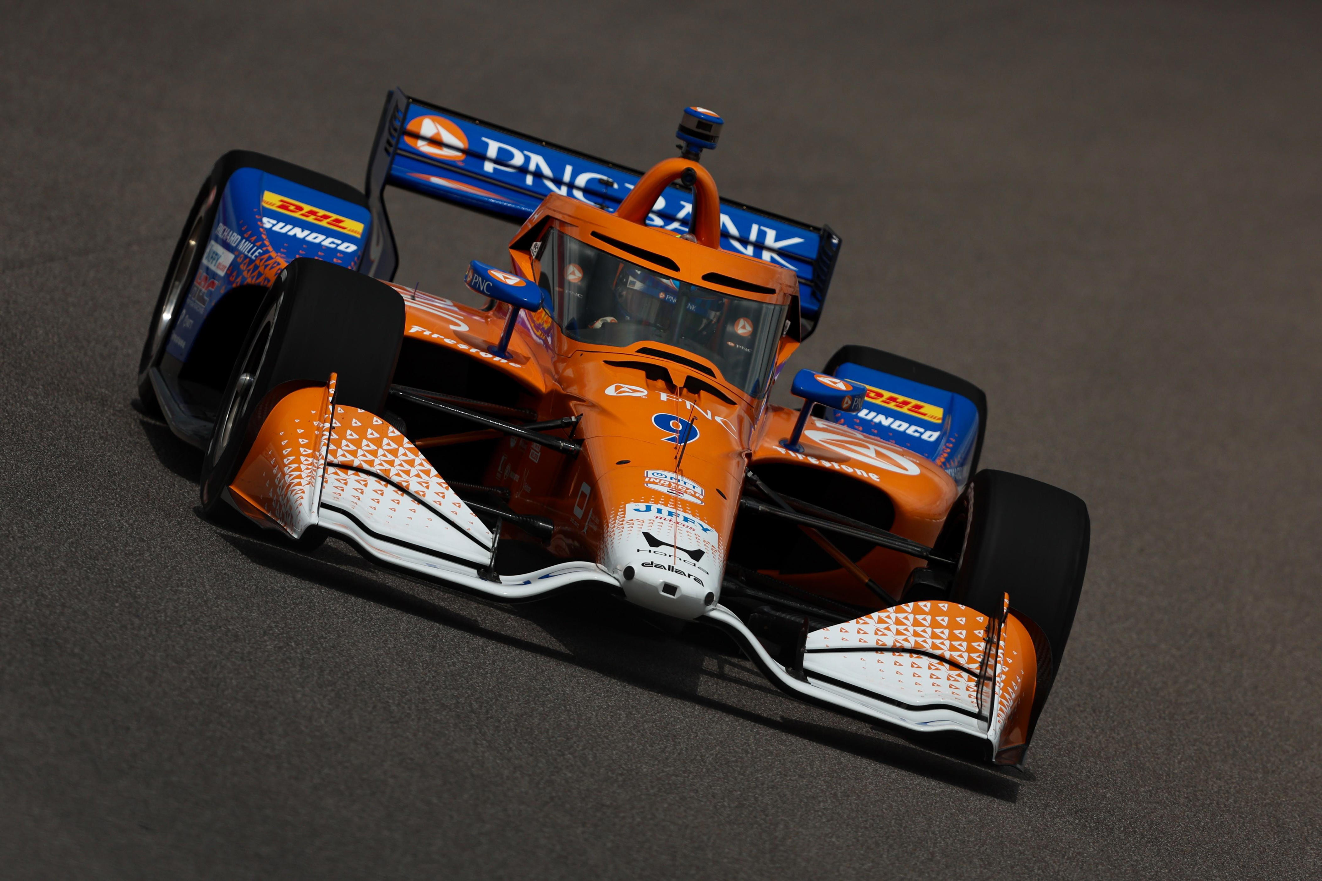 Veteran believes '100%' of IndyCar drivers would get rid of hybrid, but ...