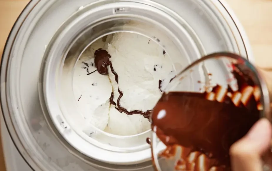 Top-rated ice cream makers push shoppers away from store-bought