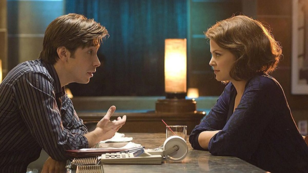 If you want to attract a successful man avoid these 5 gestures