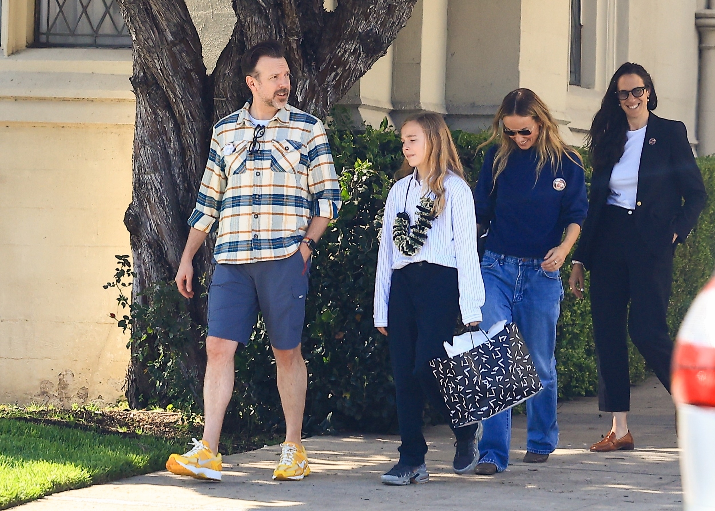 Olivia Wilde and ex Jason Sudeikis reunite at daughter Daisy’s ...