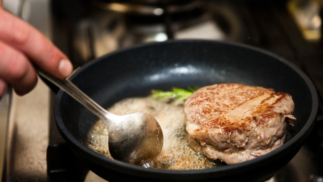 Mastering steak from cut to plate