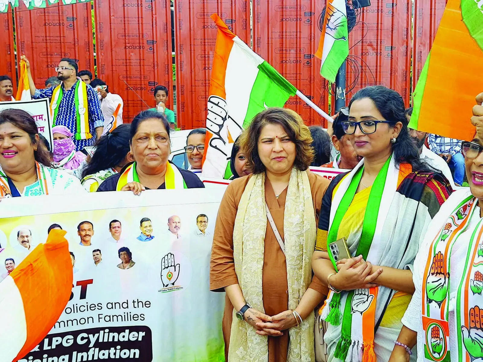 Congress high command held individual talks before Goa leadership ...