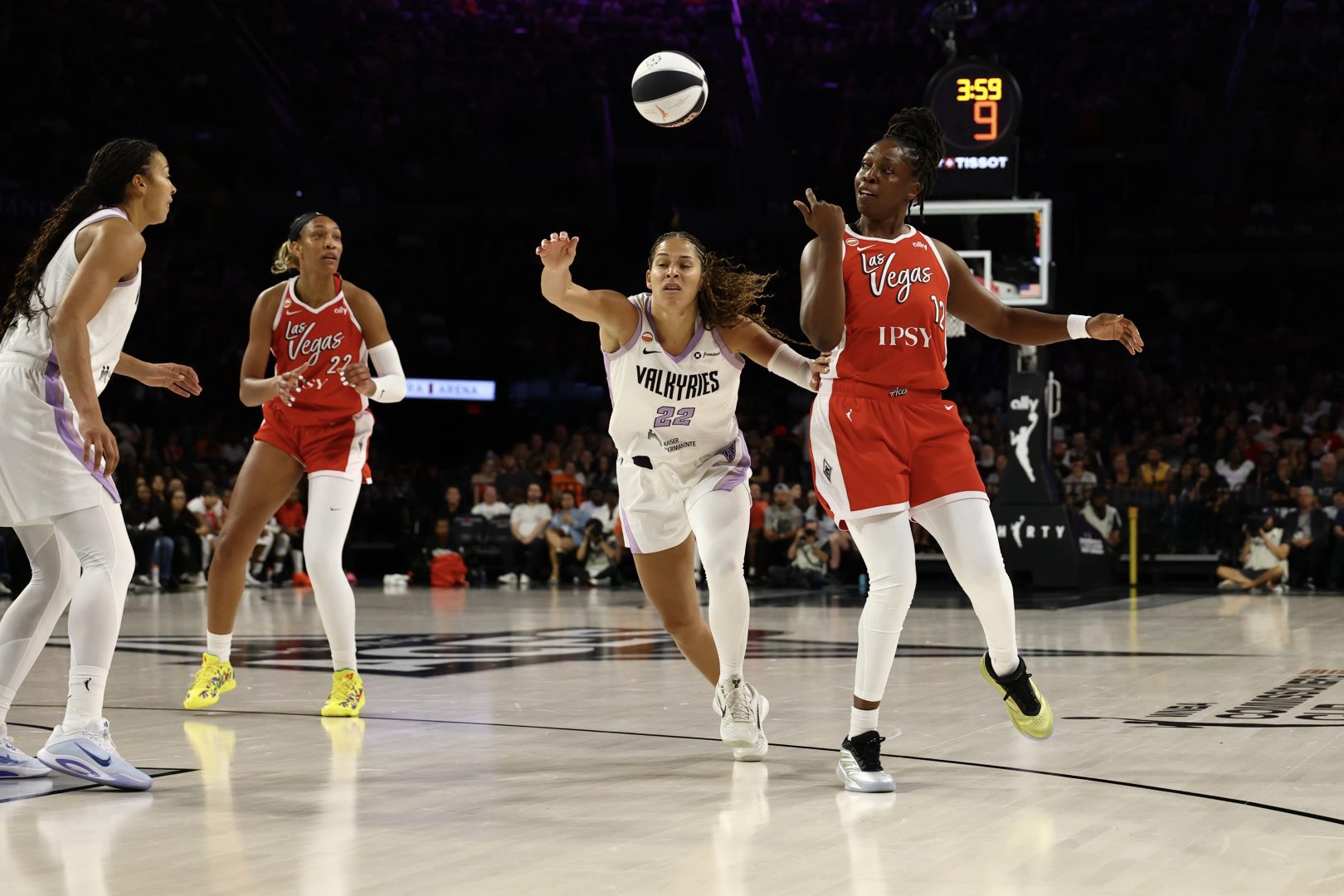 Young, Wilson close late as Aces win 84-79 for first home win