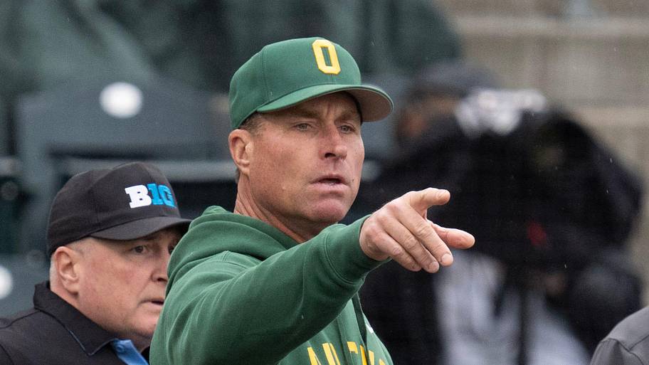 Oregon Ducks vs. Texas Longhorns: Austin Super Regional live score updates