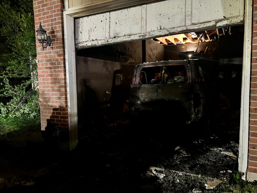 One person dead, two firefighters injured in overnight Jefferson County ...