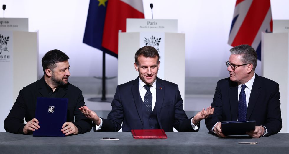 Keir Starmer to host emergency meeting with Volodymyr Zelensky after ...