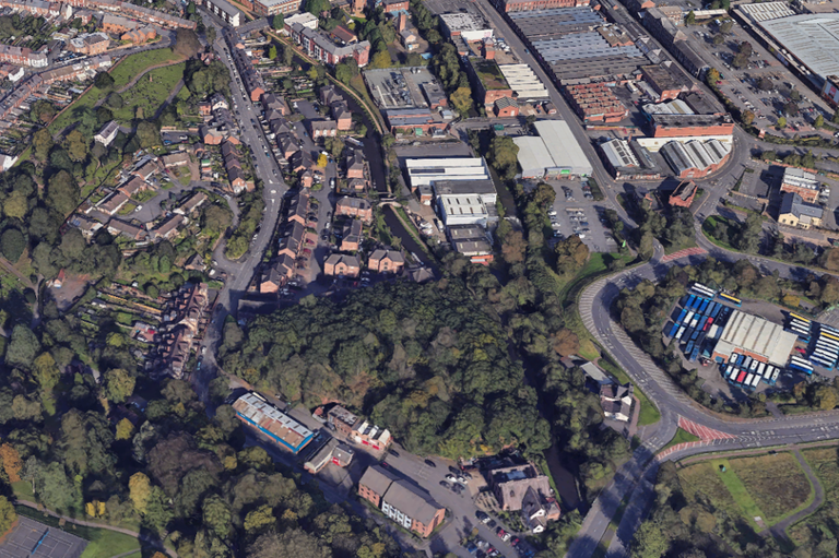 Feral yobs catapult ducks and goose to death on Kidderminster canal