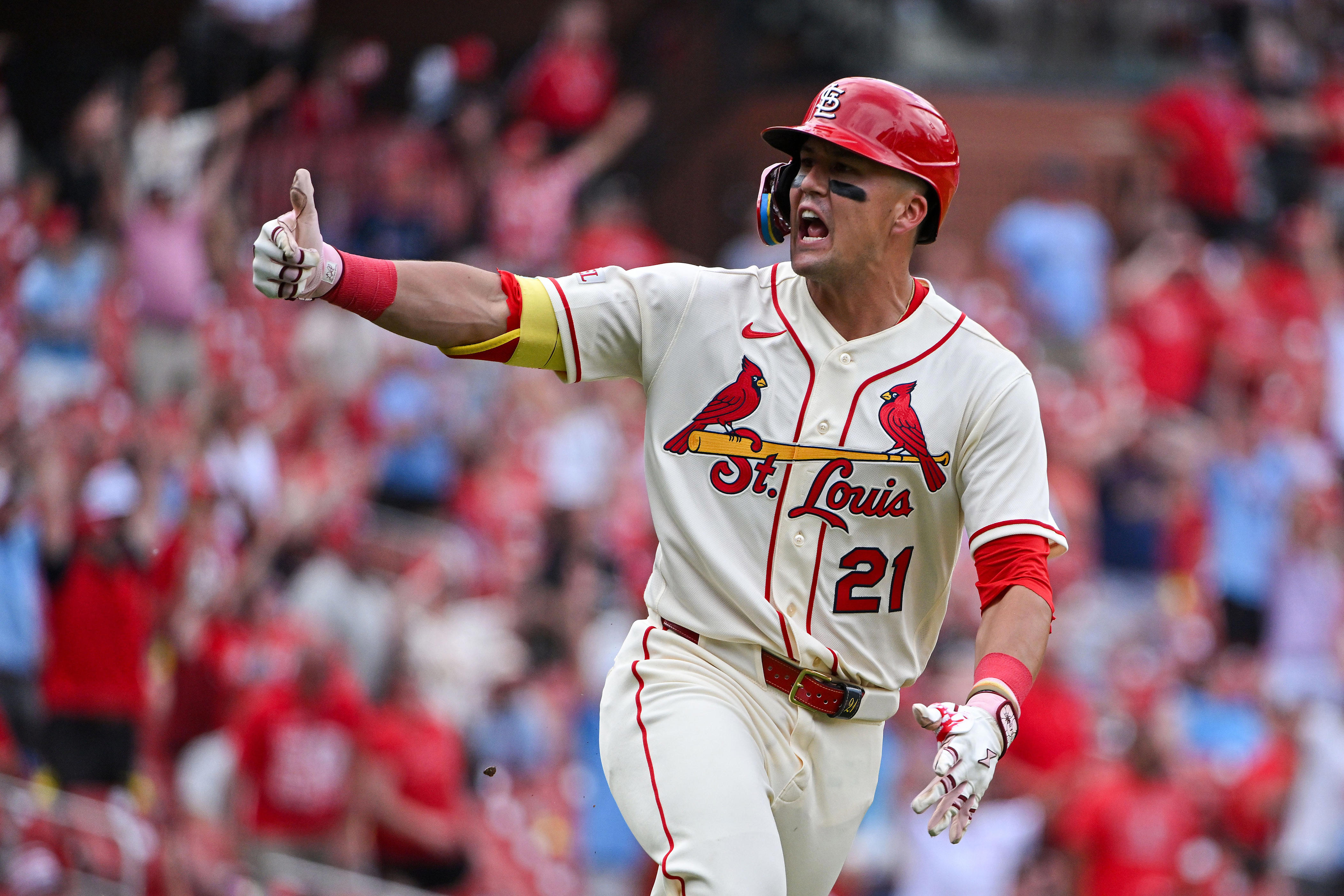 Reds lose again on late-inning shot by Cardinals, drop 7th of 9