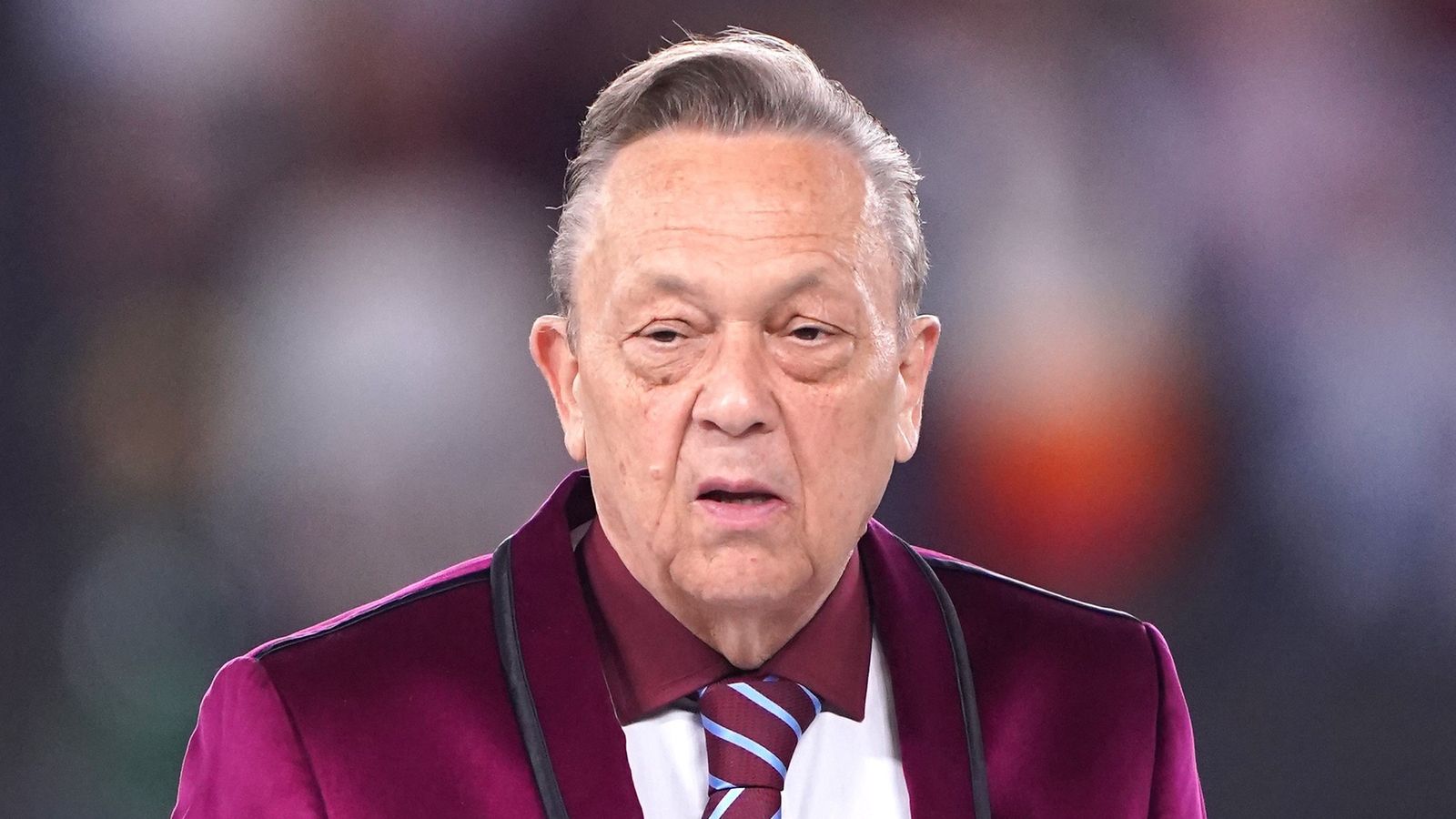 Sullivan quits West Ham to fight serious allegations
