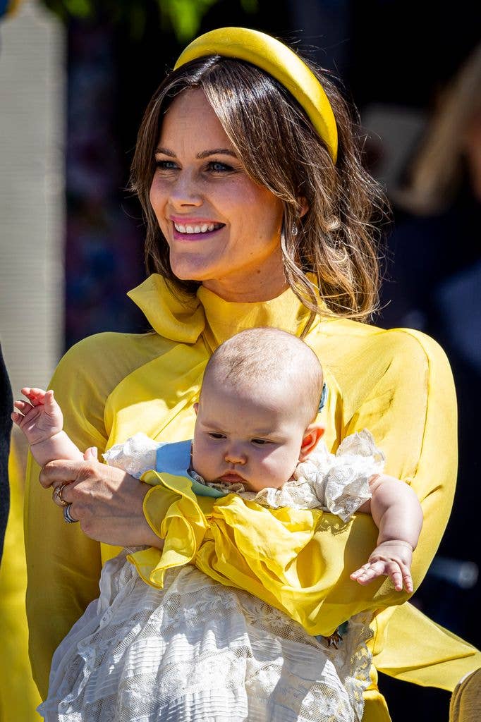 Prince Carl Philip melts hearts with adorable photo of Princess Ines ...
