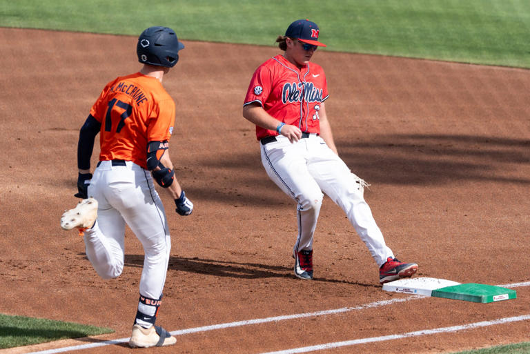 Auburn baseball season ends with crushing super regional defeat to Ole Miss