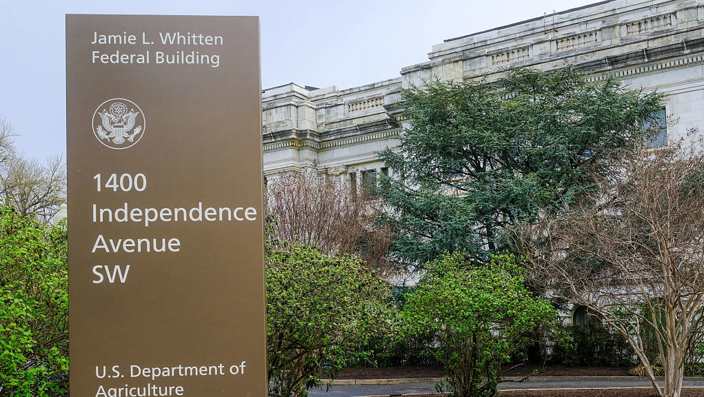 Judge blocks Trump SNAP funding conditions in major legal setback