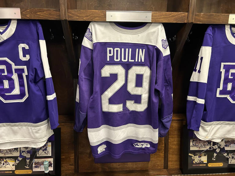 Hockey icon, Victoire captain Marie-Philip Poulin gets honorary ...