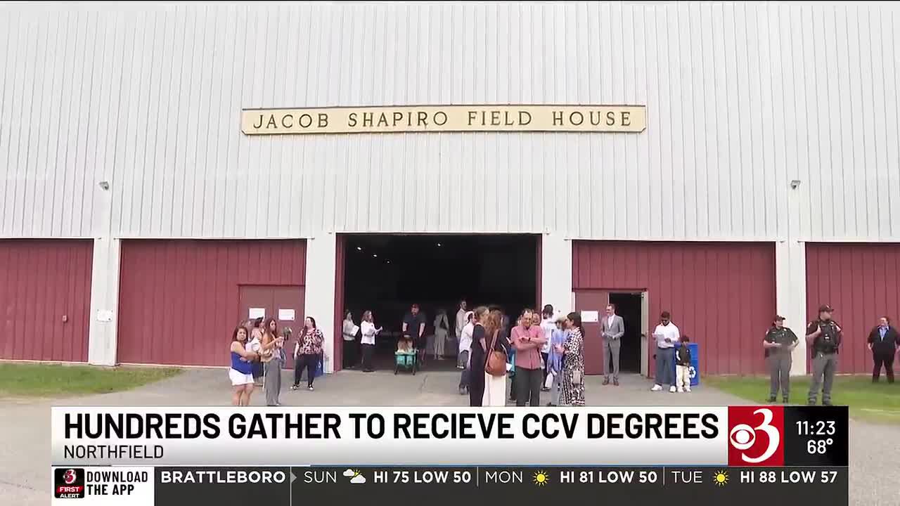 Community College of Vermont graduates nearly 500 students
