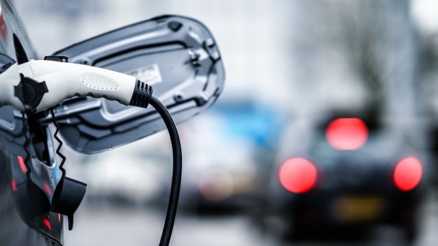EV owner asked what features are required for a modern electric car ...