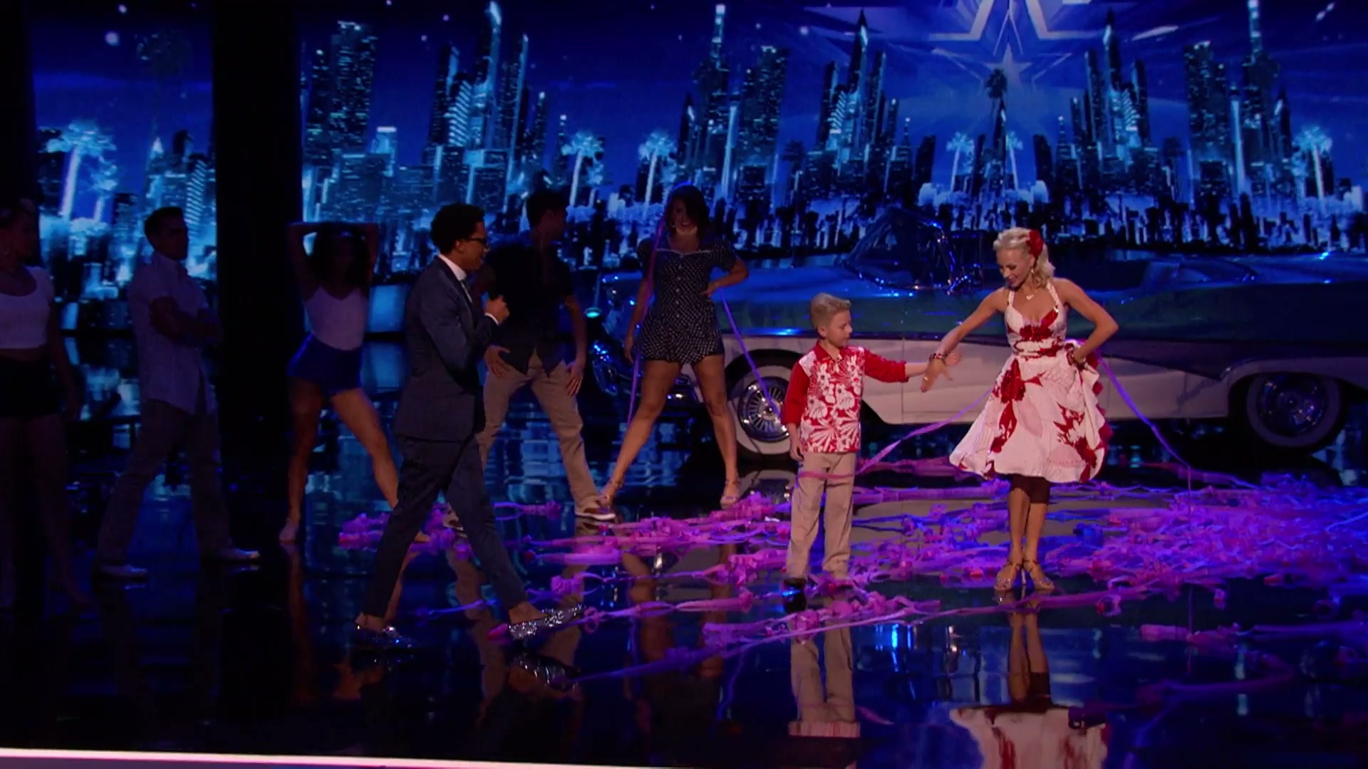 Alla and Daniel: Mother and son dance duo jive to Cake by the Ocean ...